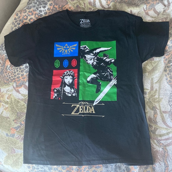 Nintendo | Shirts | 220 Geeknet Legend Of Zelda Tee | Poshmark